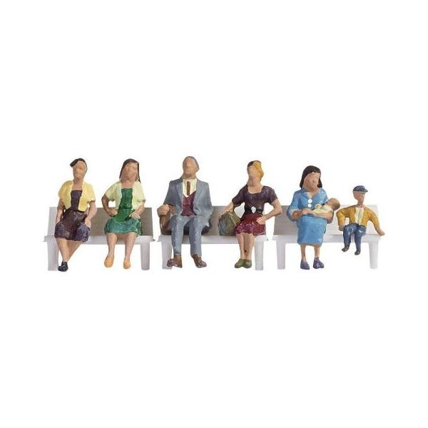 プライザーなどの海外製フィギュアは生産時期やロットによって塗装が表示画面のものと異なる場合がございます。あらかじめご了承ください。