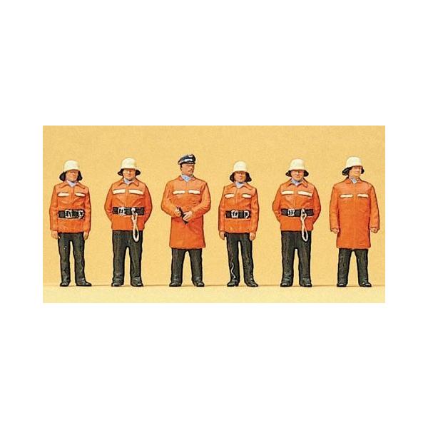 プライザーなどの海外製フィギュアは生産時期やロットによって塗装が表示画面のものと異なる場合がございます。あらかじめご了承ください。