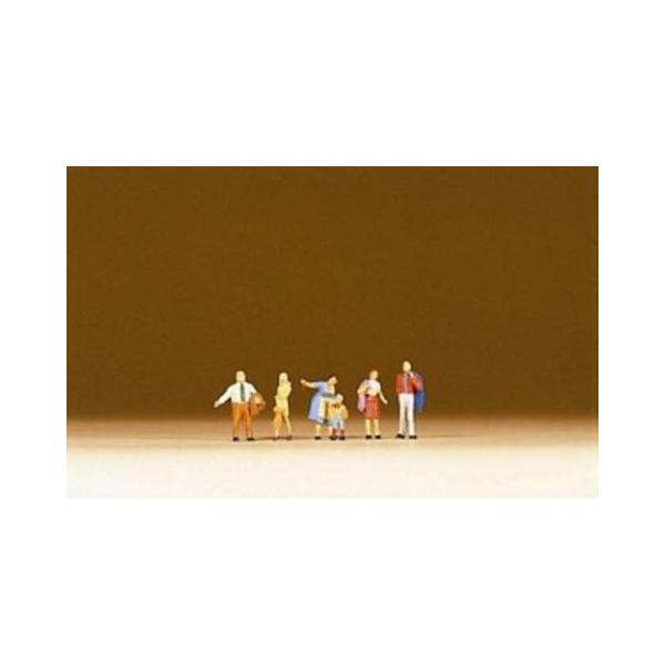 プライザーなどの海外製フィギュアは生産時期やロットによって塗装が表示画面のものと異なる場合がございます。あらかじめご了承ください。