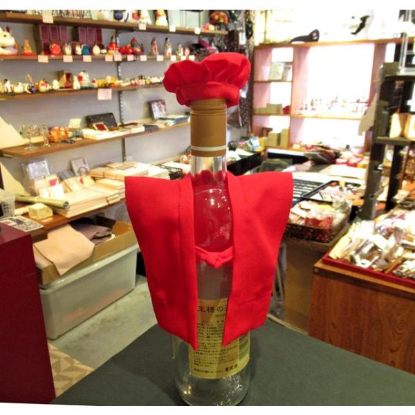 還暦60歳のお祝いの酒瓶に、かぶせて贈ってください。海外へのお土産品や、お酒好きな方への贈り物、ワインと容量が近いウイスキー等のボトルキープのマーカー代わりにお使いください。●使い方は瓶にかぶせるだけ。主に容量700mlのワインボトルサイズ...