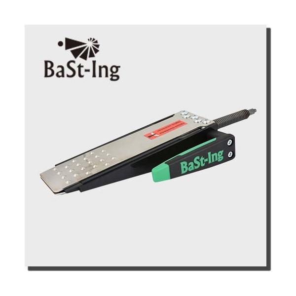 ドイツ・バスティング社製の可動くさびとドリル。手動から電動工具を活用した製品までラインナップ多数。効率的な伐倒作業を実現します。もっとも新しいスピンドルウェッジ。揚力は15t以上で実用的なリフト角度まで上げることができます。※ご購入が確定後...