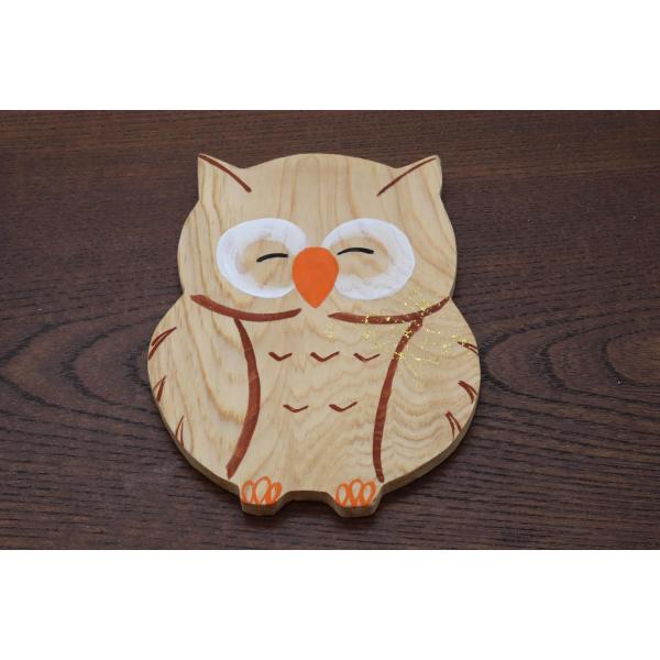 商品名　秋田杉のコースター　ふくろう模様サイズ（縦?横）　12cm?10cm枚数　1枚職場や書斎のデスクにも、気の合うお友達のおもてなしにも、ハンドメイドコースターが注目されます。
