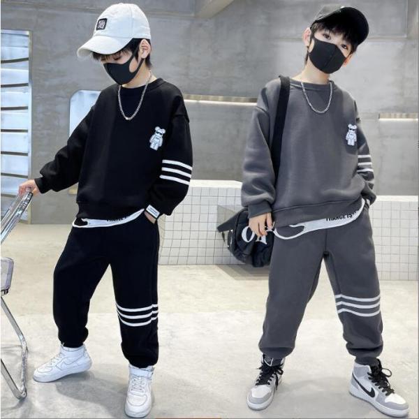 子供ジャージ  上下セット 男の子スウェットセットアップ パーカー トレーニングウェア スポーツウェア キッズ  ジュニア 子供服 春秋商品詳細■素材：綿■カラー：グレー/ブラック■サイズ：cm120：着丈48 バスト90  パンツ丈68 ...