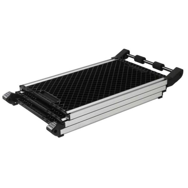 倉庫から直送となりますので他の商品との同梱ができません。表面は愛犬の足が滑らないような加工を施されています。耐荷重はなんと８５キロ。超大型犬も充分に使用可能です。ドッグウォーク３はご使用にならないときは小さくたたむことができます。73〜16...