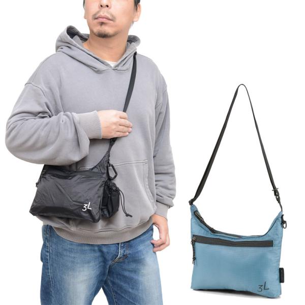 【ネコポス(メール便)1点まで可能】スタッフィング可能な巾着付きでコンパクトに持ち運べる3L容量のミニショルダーバッグ。デイリーユースはもちろん、旅行やアウトドアシーンに便利なショルダーバッグです■素材：70D R/S(ナイロン100％)■...