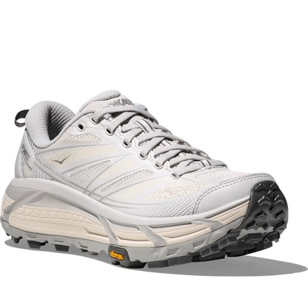 HOKAのブランドカラーがアクセントのグリップ性と反発性が優れたフラッグシップモデル。HOKAのルーツである山をテーマに、トレイルランニングシューズ「MAFATE SPEED 2 (マファテスピード2)」を現代のライフスタイルにフィットする...