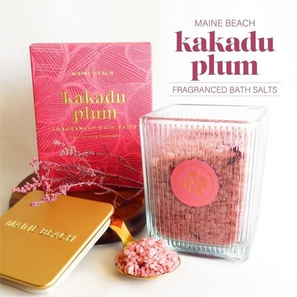 ■ 商品情報 ■デボラ湖から採取された塩の結晶に各種エキスやハーブ等を配合した特別で贅沢なバスソルト。500万年前から現存する西オーストラリア州のデボラ湖から採取されたミネラル分豊富で発汗作用に優れると言われる塩の結晶を使用しており、オース...