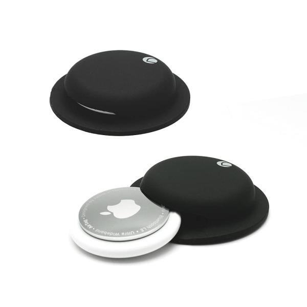 「商品情報」貼って剥がせる特殊粘着シートでいろいろな物にピタッと貼れるAir Tag用のシリコーン製のポケットです。ノートPCやスーツケースの裏側、いろいろなところへAir agを簡単に固定できます。貼り付けた後もAir Tagだけを簡単に...