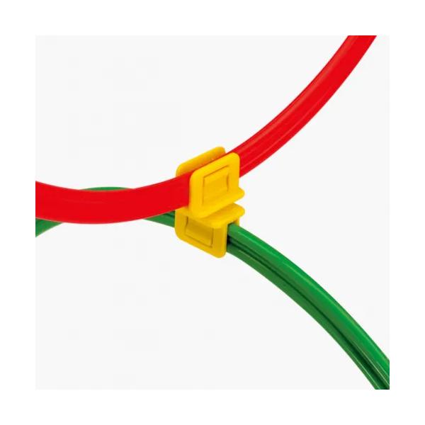 ●リングとリングを接続。●5個1組。【サイズ】長さ5.7×幅3.9×厚さ2.7cm【重量】15g【材質】ポリプロピレン（耐衝撃材入り）