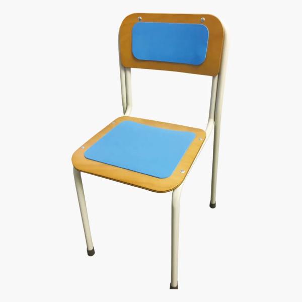 ●椅子の背面や座面に貼ることで、座った時の姿勢保持の補助に役立ちます　●シートはシールタイプで裏面の紙をはずして貼るだけです　●弱粘着シールなのでつけはがしが可能です　●椅子の冷たさ防止にも役経ちます。【サイズ】背面中：幅27・×12・×厚...