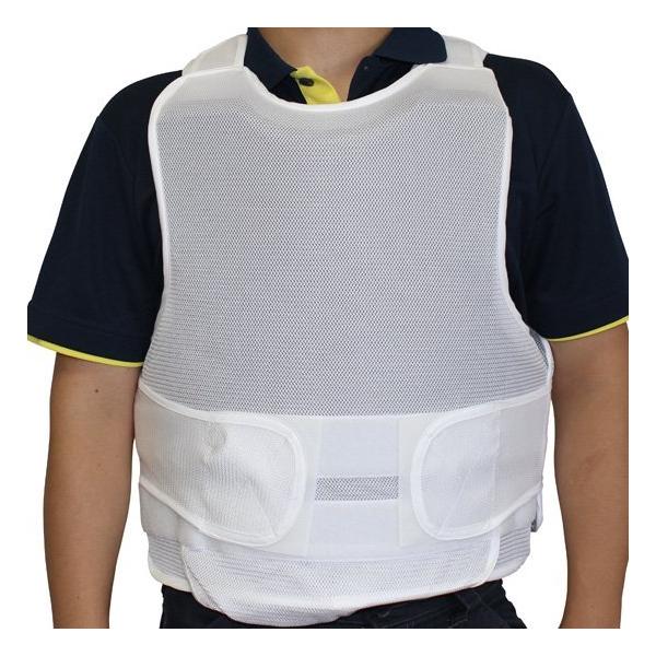 ●極薄のパネル使用で軽量。●極薄のパネルは手で曲げても湾曲するので体にフィット。●Yシャツの下に着用しても外から分かりづらく、裾をズボンやスカートなどのボトムスの中に入れることができるのでズレも防止できます。【質量】M：1960gL：205...