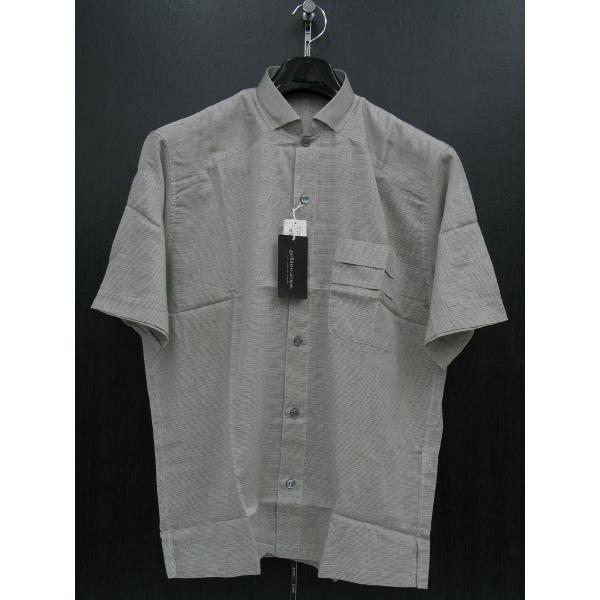 ■商品説明　メーカー正規ライセンス商品、新品です　衿先が身頃に縫いついけてある半袖シャツです　新品格安商品　メーカー：ゲラン（gellane)　品番：2310-1508-32　サイズ：46（Mサイズ）（肩幅50cm 身幅58cm 着丈73c...