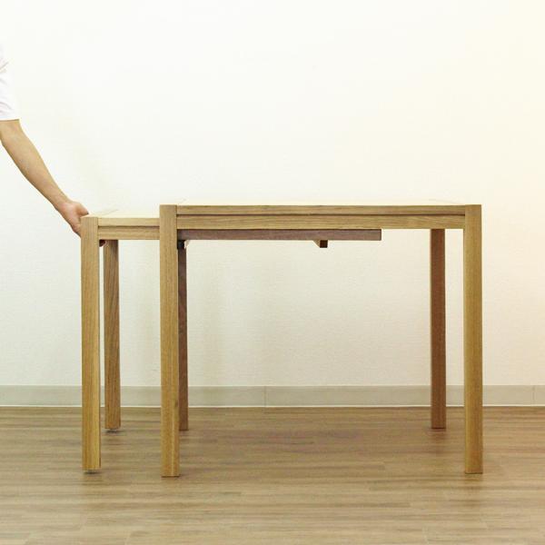 ■コンセプト：引っ張るだけの伸縮式ダイニングテーブル■商品名：ダイニングテーブル　スクロール　850-ho　/セミオーダー対応■サイズ：外寸　　幅850〜1420ｍｍ/奥行850ｍｍ/高さ730ｍｍ■素材：ホワイトオーク柾目突板（天板）・ホ...