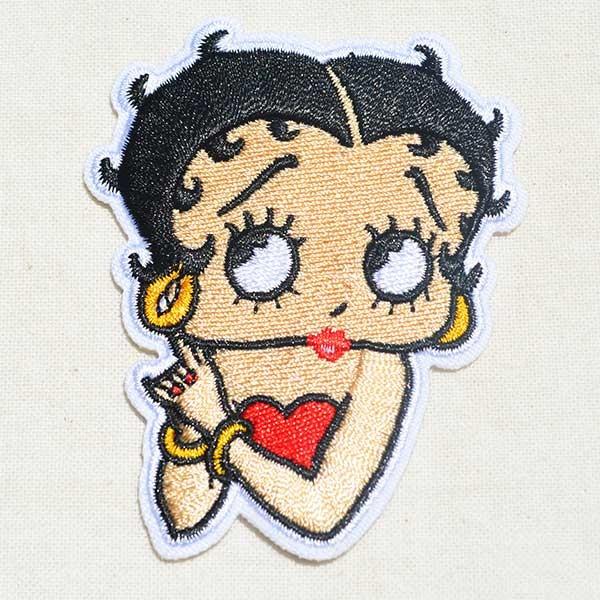 アメリカ生まれのセクシーでかわいい女の子「ベティブープ(Betty Boop)」のオフィシャル刺繍ワッペン・パッチです。1930年の誕生から現在まで、男女問わず、幅広い世代に愛され続けているキャラクターですが、昨今のレトロファッションブーム...