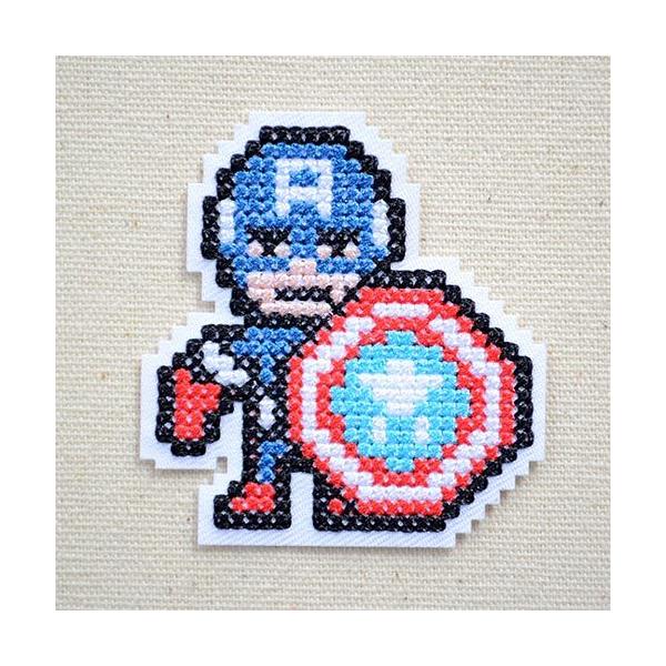 アメリカのマンガ出版社「マーベルコミックス(Marvel Comics)」のオフィシャル刺繍シールワッペンです。マーブルコミックスのキャラクターの細かな表情までピクセル柄で表現しています☆またデザインも豊富なので、複数枚をセットで貼り付ける...