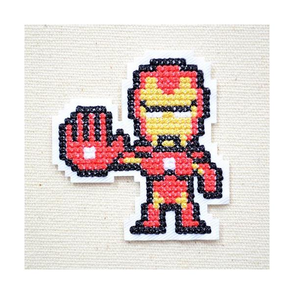 アメリカのマンガ出版社「マーベルコミックス(Marvel Comics)」のオフィシャル刺繍シールワッペンです。マーブルコミックスのキャラクターの細かな表情までピクセル柄で表現しています☆またデザインも豊富なので、複数枚をセットで貼り付ける...