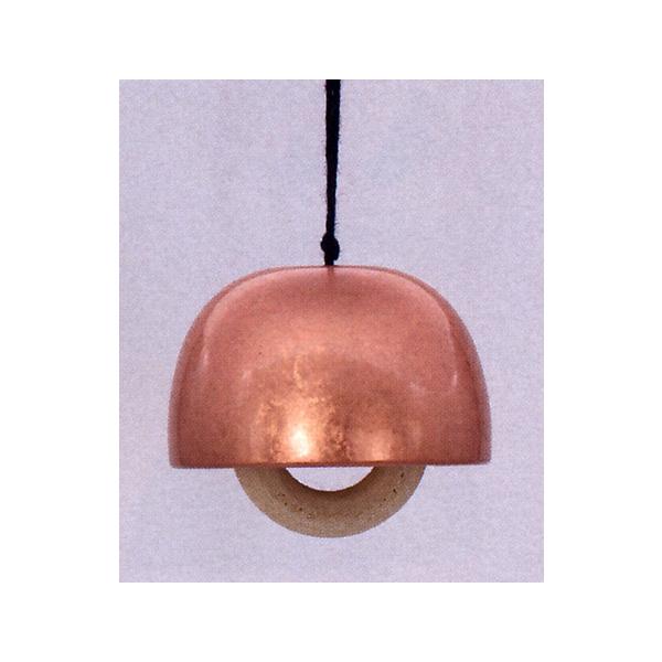 高岡銅器　風鈴サイズ（ミリ）：　鈴：約４０×約４０×約２５材質：真鍮（しんちゅう・黄銅）・木製　