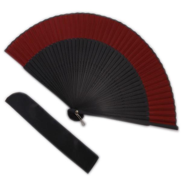 暑い夏はオシャレな扇子で涼しげに。コンパクトに持ち歩けいつでも涼しげ。 浴衣や着物の時はもちろん普段のデニムにもオシャレ。 扇子と同色の扇子袋とのセットがオシャレ。 父の日・誕生日・敬老の日のプレゼントや海外へのお土産にもＧＯＯＤ。どんな浴...