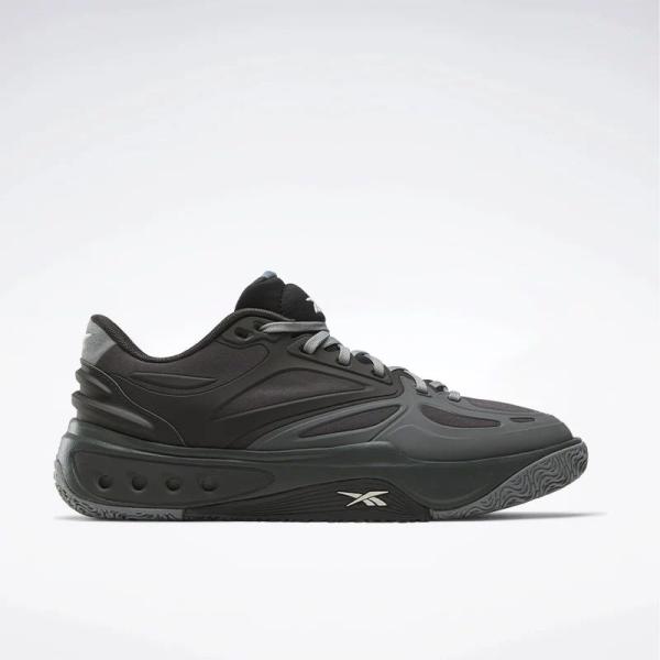 reebok ENGINE A品目：ユニセックスバスケットボールシューズ品番：100229063カラー：ブラック/ブラック/グレーアッパー：合成繊維/人工皮革ミッドソール：合成樹脂アウトソール：ゴム底生産国：ベトナムアッパー：”EXOSKE...