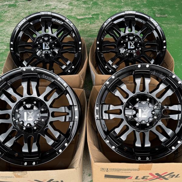 商品情報ホイール名LEXXEL WHEEL Balanoカラーブラックミルドホイールサイズ17x8.0オフセット+25P.C.D/ホール数139.7-6H商品に関して新品ホイールのみ４本セットとなります。※商品には線傷や塗装付着などあります...