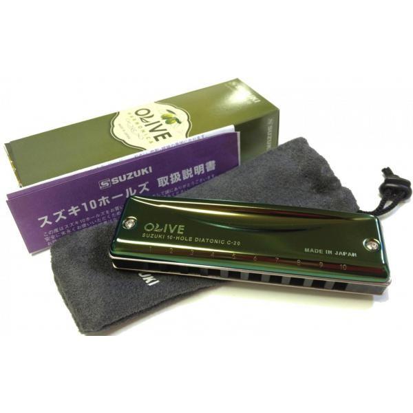 【E♭】きれいな緑色のテンホールズハーモニカ OLIVE 。背面のカバー開口部から太くまっすぐに発音。芯の明瞭な音色ですが丸くとても温か。オリーブは平均律でポップスやジャズ演奏との相性が良いメロディックなハーモニカ。木製の鳴りの良さ、樹脂製...
