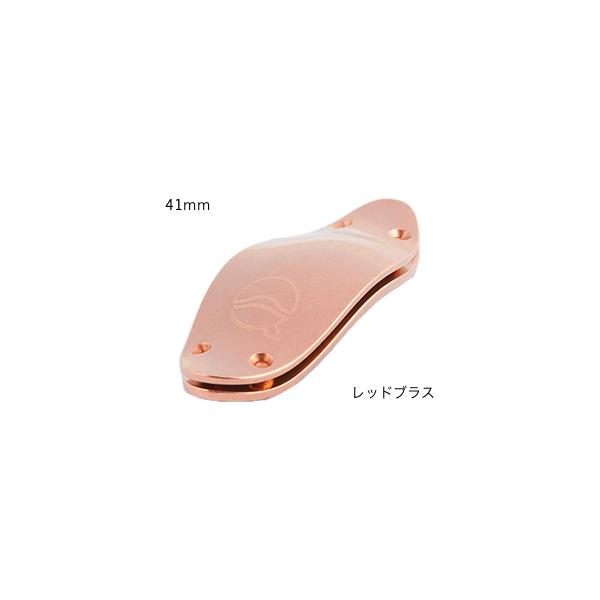 リーフレックはさまざまな管楽器のジョイント部に取り付けることで音の伝達を向上させる2重板状のアクセサリー。ジョイント部分のわずかな隙間や素材の変化による響きのロスを減らすことにより音量や響きが向上し、より多彩な音楽表現が可能に。息が楽器にし...