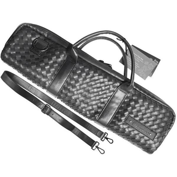 H管サイズですので、クロスなどの詰め物をしてC管フルートにもご使用いただけます。スタイリッシュなデザインの管楽器アクセサリー専門ブランド "BEAUMONT" 本国イギリスを中心に、世界中で愛用者が増え続けている注目のブランドです。ハードケ...