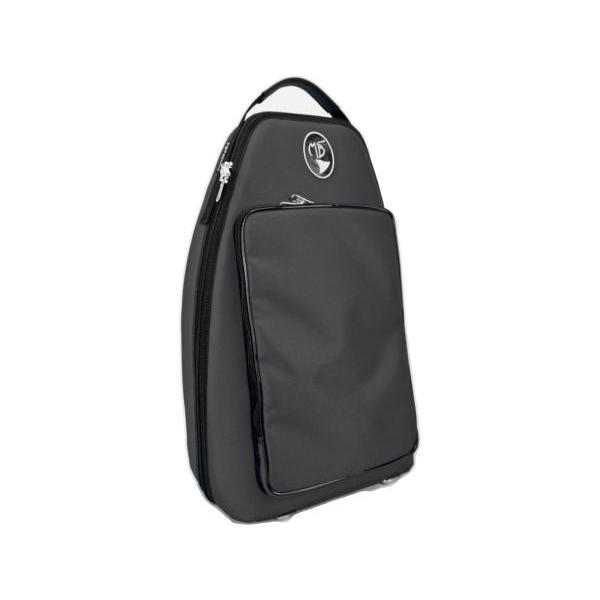 プロとして活躍される多くの管楽器奏者の方々にもご愛用が多い、MBケースはケースとしてはちょっと高めのケース。ソフトケース。MBのソフトケースは、背面がセミハードとなっており堅牢性を備えながらも、前面のソフト素材で軽量化を実現してします。マウ...