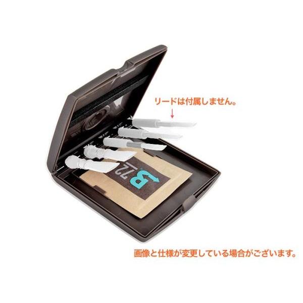 ダブルリード全般に対応。5本収納可能。ダブルリードはシングルリードに比べて1本の価格が高めなので簡単に割れてしまったりするとショックですよね。ヴァイタライザー (湿度調整パック)で73%という適度な湿度に保たれるので乾燥による割れを防ぐこと...