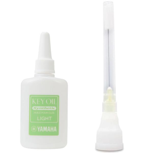 キイオイルとノズルのセット。ヤマハ キイオイル ライト KOL3は、キイポストと鍵管の間や鍵管内面に使い、錆や摩耗を防ぎます。100% 化学合成オイルで、軽く滑らかなキイタッチが長時間持続します。また、防錆剤の添加により、キイ内面と芯金を錆...