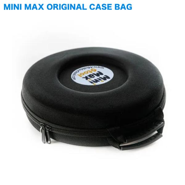 Minimax-Stool専用のケース。本体だけでも持ち運びし易い設計となっていますが、別売りのクッションも同時収納可能で、スツールを持っているなんて思わない見た目もスマートな専用CaseBagです。※専用ケース単体の販売です。イス本体は付...
