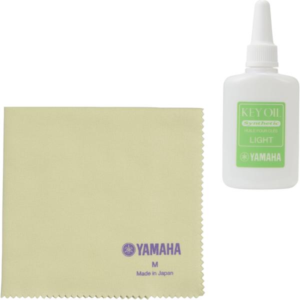 キイオイルL+ポリシングクロスMサイズのセット。ヤマハ キイオイル ライト KOL3は、キイポストと鍵管の間や鍵管内面に使い、錆や摩耗を防ぎます。100% 化学合成オイルで、軽く滑らかなキイタッチが長時間持続します。また、防錆剤の添加により...