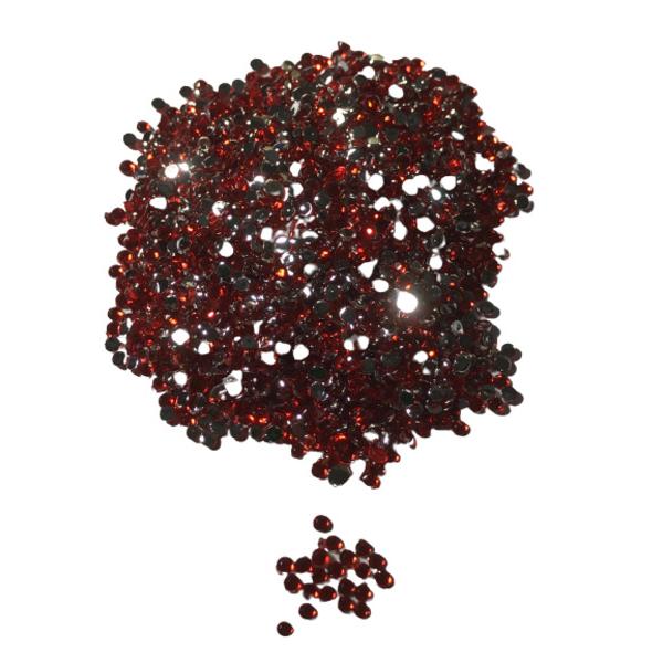 キラキラ輝くラインストーンを1000粒も入れた、ネイルパーツです。大量のラインストーンが手軽に手に入り、オリジナルのネイルアートを自由自在に楽しめます。 サイズは1.5mm~5mmまで揃っており、大小の組み合わせも自由自在なので、自分だけの...