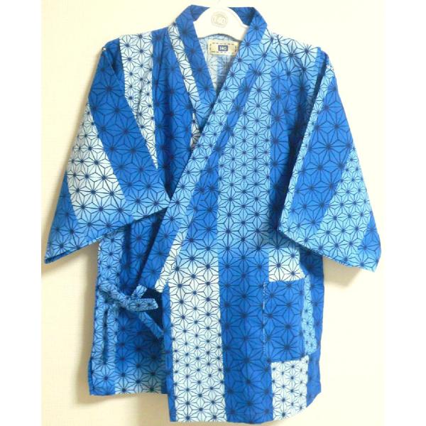 素材　綿100％こちらは仕立上りの商品です。（生地：日本製　縫製：中国製）サイズ　130サイズ（9・10才用)お急ぎの場合は、ご注文の前に上部メニューの「お問い合わせ」より、メールにて在庫の確認をお願いいたします。セット内容　上着とパンツ（...