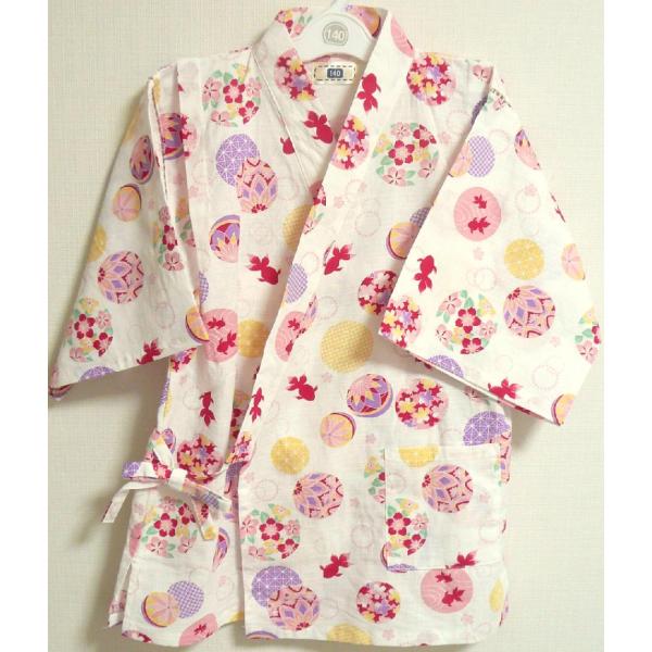 素材　綿100％こちらは仕立上りの商品です。（生地：日本製　縫製：中国製）サイズ　140サイズ（11・12才用)お急ぎの場合は、ご注文の前に上部メニューの「お問い合わせ」より、メールにて在庫の確認をお願いいたします。セット内容　上着とパンツ...