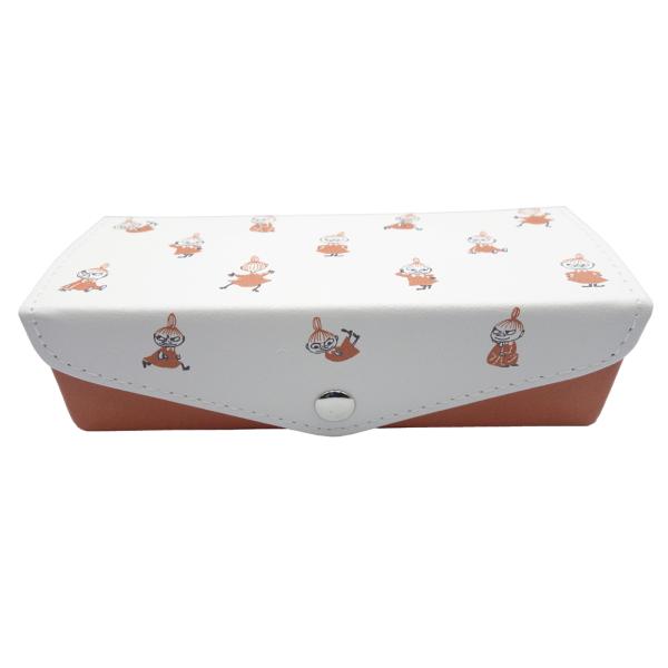 ■サイズ　内寸幅約155mm　奥行約60mm　高さ約40mm■クロスサイズ145mmm×145mm■素材　本体　PVC・紙/合皮■クロス/マイクロファイバー■内張り　ホワイト■重量/75g※中仕切を取って、１本入としてもご使用になれます。■...