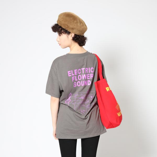 ATERFALL「レコードワッペン半袖Tシャツ（ELECTRIC FLOWER SOUND）」。2022夏新作。オリジナルイラスト。「WATERFALL」×「GILDAN」のWネーム完全限定商品。生産数量限定品。デザイナー自ら手書きしたイラ...