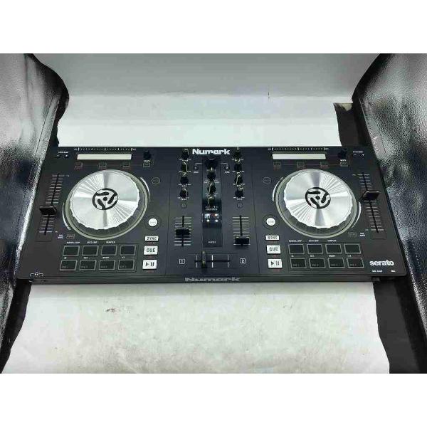シリアル番号：N21805191525839ヌマークNumarkDJコントローラーMixTrackPro3SeratoDJ対応のDJ用コントローラーFXコントロールができるリボン・コントローラにより個性的なDJプレイも可能100ｍｍのピッチ...