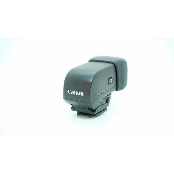 シリアル番号：0310510097252014年発売、装着することで光学ファインダーを上回る視認性を確保できる電子ビューファインダーです。約90°回動し、カメラ上部からも覗くことが可能です。対象製品：EOSM6MarkII／M6／M3/Po...