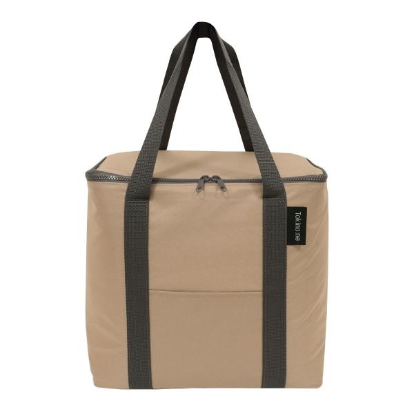 買い物やレジャーなどに使え、自転車カゴに入れやすいボックスタイプのベージュカラーの保冷トートバッグです。外側にオープンポケットが1つ付いています。全体には程よいクッションが入っていて、中身を優しく守ります。【サイズ】約H330×D330×D...