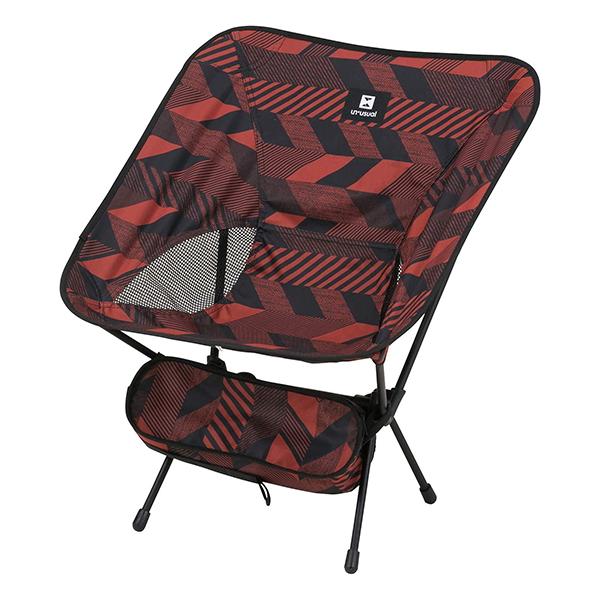 【アイテム説明】おしりがすっぽり包み込まれる座り心地の気持ちいい、アウトドアチェアです。アウトドアのみならず、様々なシーンで使用できてコンパクトに収納できます。部分的にメッシュ地を使用しているので、通気性もあります。収納バッグ付きで、折りた...