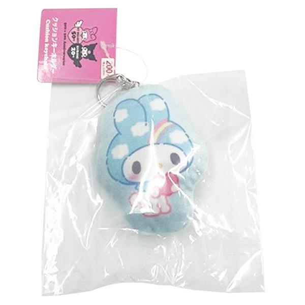 マイメロ50周年のクッションキーホルダーです。やわらかいので、カバンや手さげに付けても、カバンを傷つけにくいです。【材質】ポリエステル【JAN】4582364534309【パッケージサイズ】170×135×35mm【関連キーワード】マイメロ...