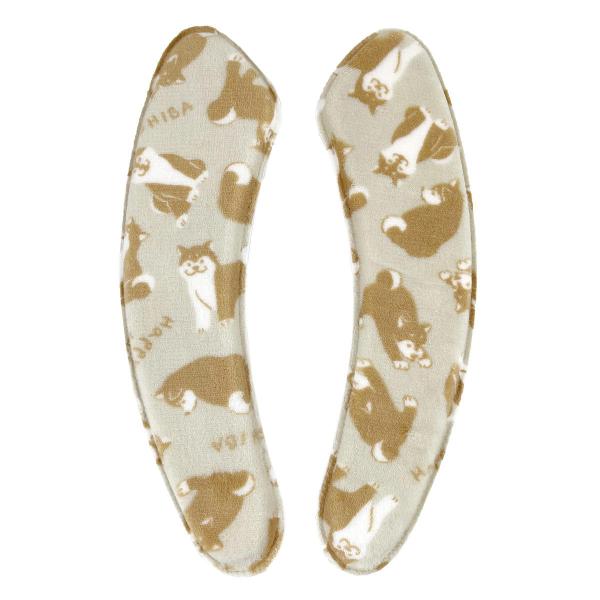 厚み約1cmのふんわりとした使い心地のよいトイレシート。【サイズ】約W100×380×10mm【材質】ポリエステル、TPE、ウレタンフォーム【JAN】4573218641380【パッケージサイズ】420×120×20mm【関連キーワード】