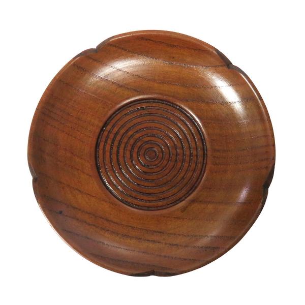 天然木で作られた茶たくです。【サイズ】直径約105mm【材質】天然木【JAN】4977794174100【パッケージサイズ】0×0×20mm【関連キーワード】チャタク