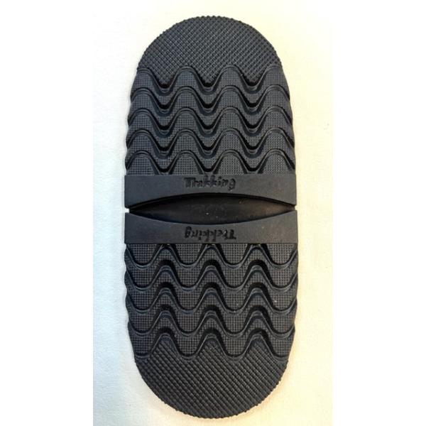 製靴材料　ゴムリフト（VEトレッキング）黒色　厚さ7ｍｍ　No.4（大）サイズ巾9.1長さ10cm　1足セットになります。VEトレッキングソールと同じ意匠のリフトです。トレッキングシューズ・ワークブーツ・登山靴の修理・製作におすすめです。