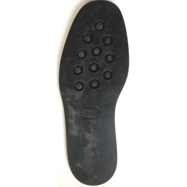 製靴材料　ビブラム社製ゴム本底（2055）黒色　厚さ6ｍｍサイズ（11/12）巾12.5cm長さ33cm1足セットになります。ヒールは別売りですビジネスシューズ・ドレスシューズの修理・製作におすすめです。在庫限りで終売となります。