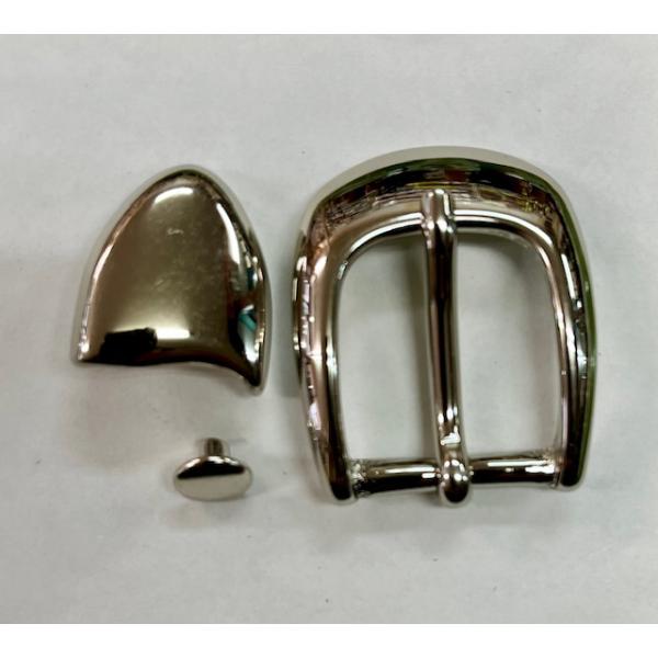 ウェスタンベルト等の剣先部分につける装飾用の金具．バックルのセットですベルト幅18ｍｍまで対応　■サイズ　バックル幅18ｍｍ・長さ25ｍｍ　　　　　剣先幅18ｍｍ・長さ20ｍｍ・カシメ止め式（小カシメ1個同封）写真　向かって上段です