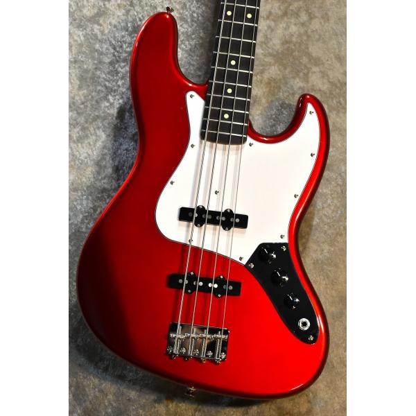 高品質、丁寧な造りで人気の国産老舗楽器メーカー、フジゲンのベーシックモデルです。