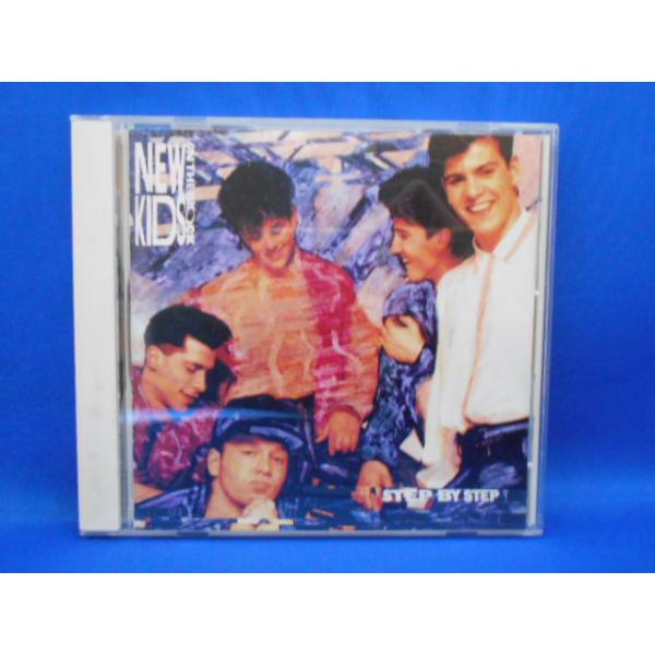 こちらはレンタル落ち・販売落ちの中古CDになります。ゆうメール規定範囲内の商品はゆうメールにて発送致します。規定範囲外もしくは複数ご購入いただいた場合は佐川急便での発送へと変更になる為、送料に変動がございます。商品の内容・詳細につきましては...