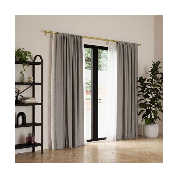 アンブラのカッパカーテンロッドは高品質の金属でできており、品質保証のために個別にチェックされています。カッパダブルカーテンロッドセットは長さを調整でき、ニーズに応じて1つまたは2つのカーテンパネル構成に対応できる柔軟性を備えています。カッパ...